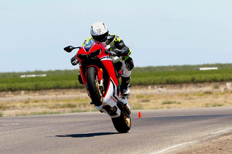 Top Ten Best Motorcycle for Long Wheelie - Top Rated