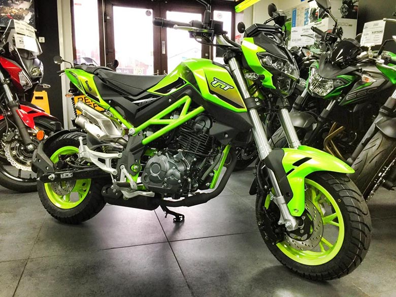 Benelli TNT 125 2020 Naked Bike Review Specs