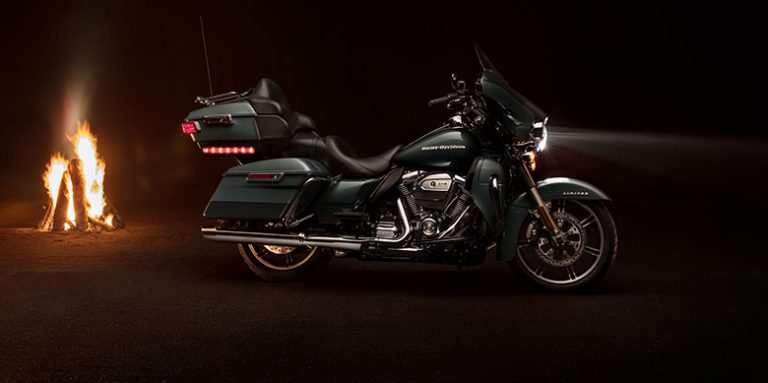 Harley-Davidson 2020 Ultra Limited Touring Motorcycle - Review