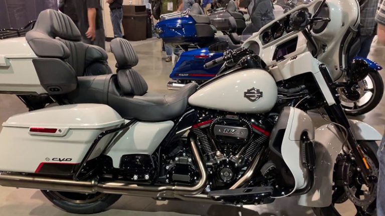 2020 Harley-Davidson CVO Limited Touring Bike - Review Price