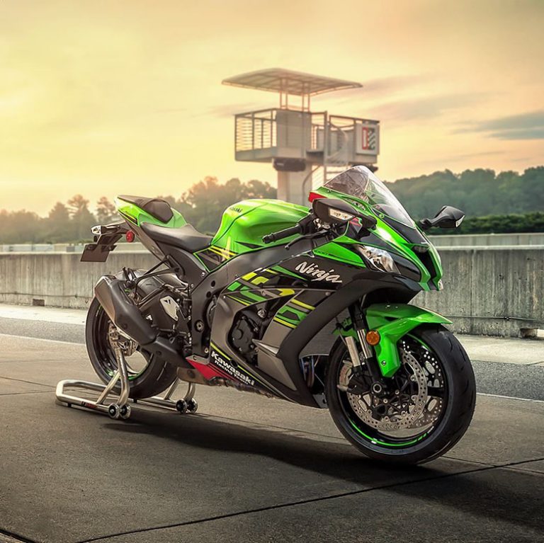 Kawasaki Ninja ZX-10R 2019 Sports Bike - Review Specs