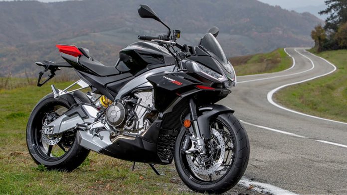Top Ten Best Mid-Size Naked Motorcycles Of 2022 - Top Rated