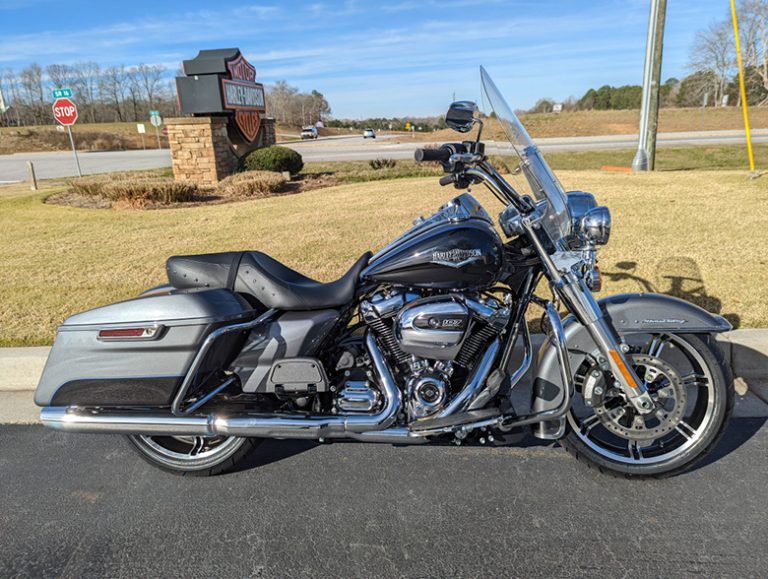 Harley-Davidson 2022 Road King Touring Bike - Review Specs Price