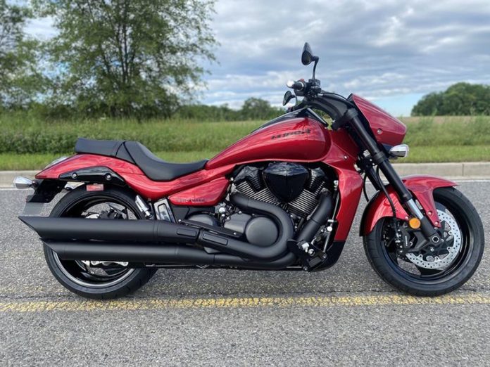 2022 Suzuki Boulevard M109R BOSS Cruisers - Review Specs
