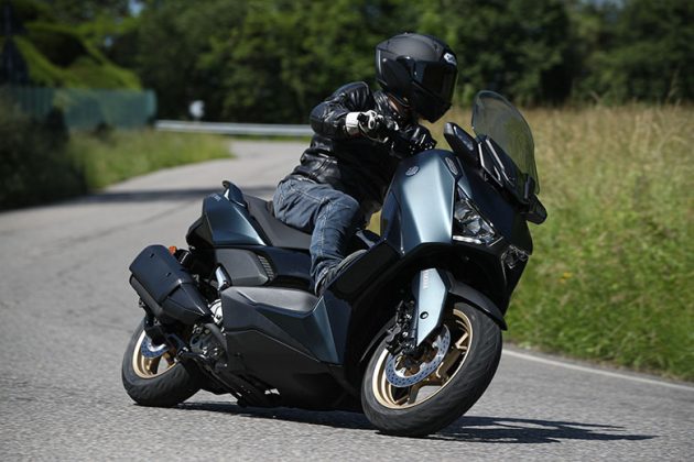 Top Ten Best Maxi Scooters of 2024 - Top Rated